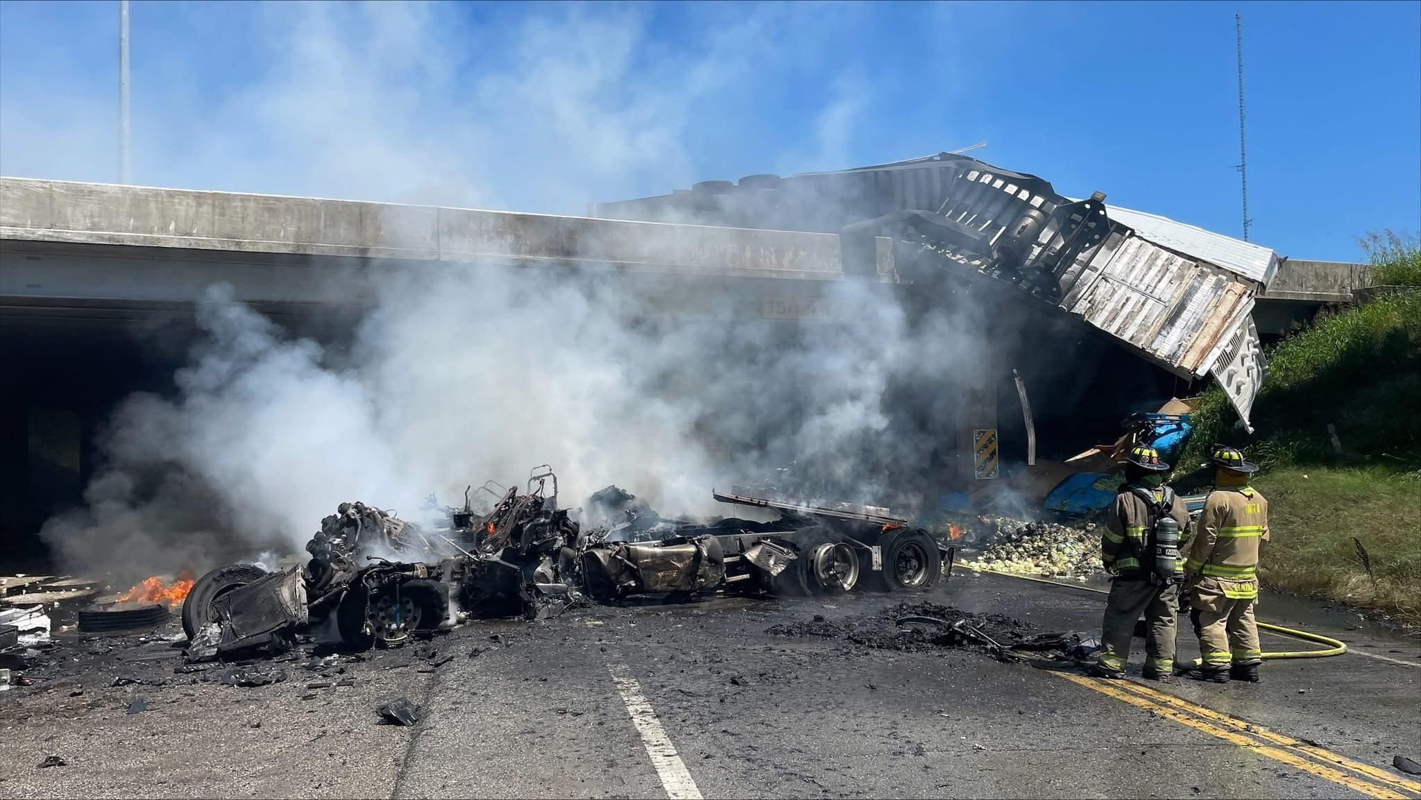Truck driver survives horrific crash on Will Rogers Turnpike | Broken ...
